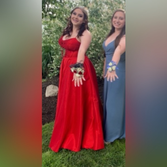 Lucci Lu | Dresses | Red Prom Dress | Poshmark